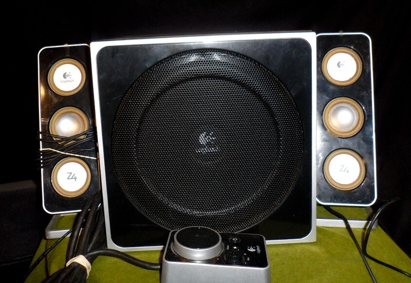 Logitech Z4 Computer Speakers with Controller | eBay