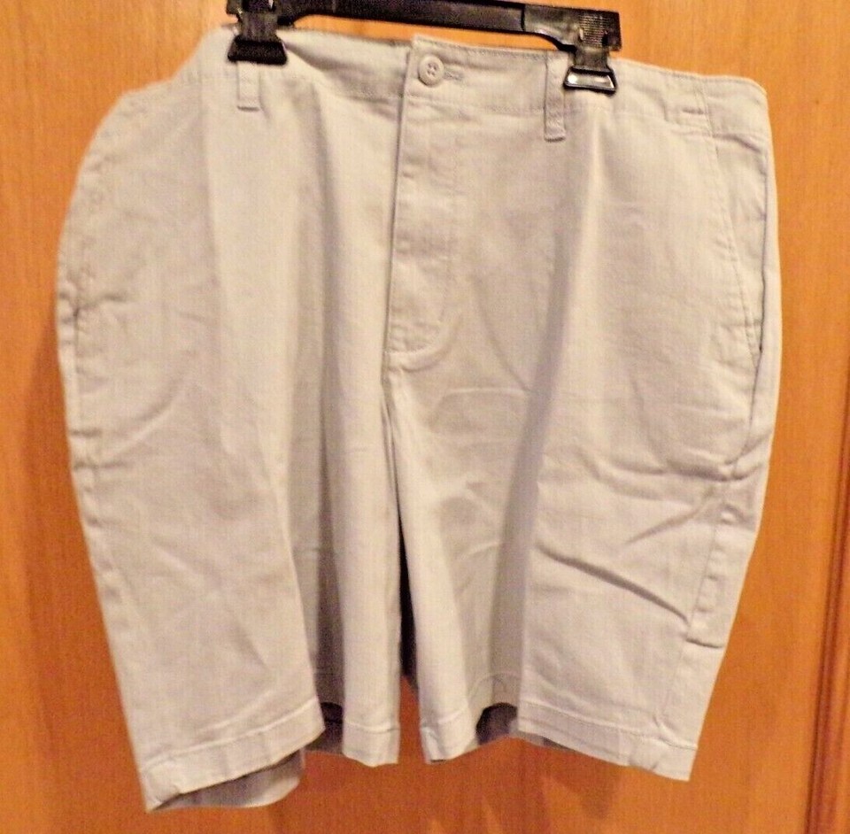 Flat Front Men's Shorts~Above the Knee~Assorted Colors & Men's Sizes ...