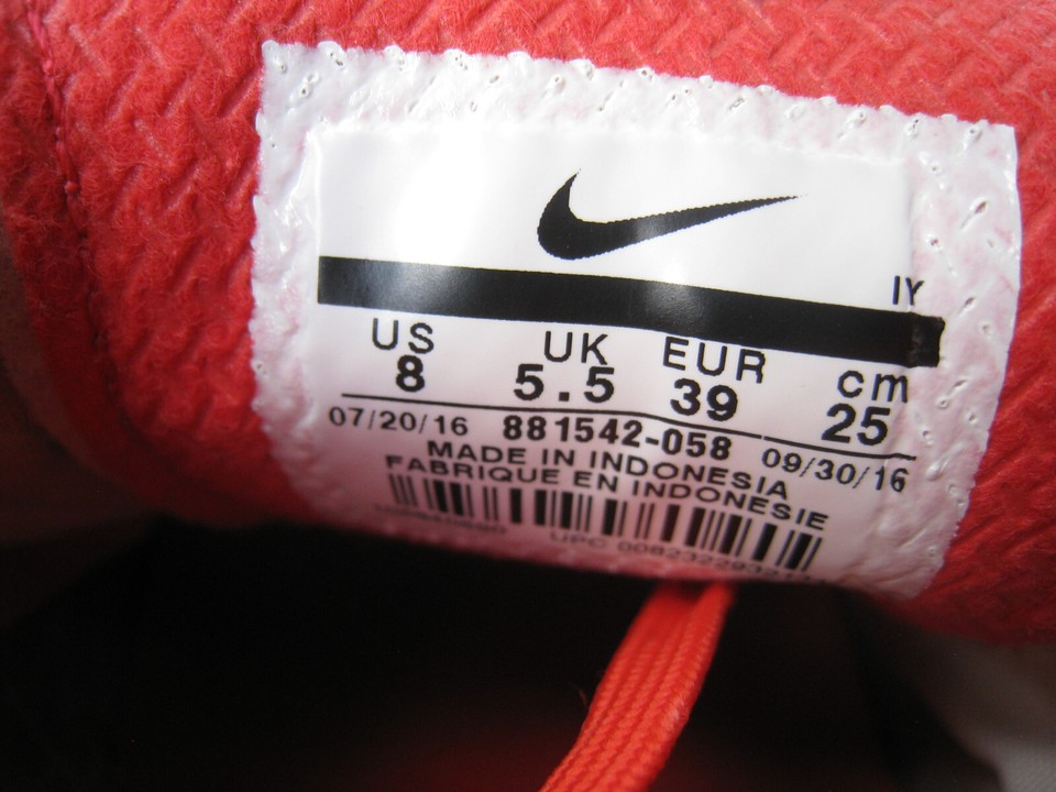 Nike Womens Hypervenom Phelon 3 Soccer Cleats Size 8 EU 39 Red Grey ...