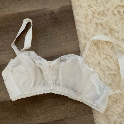 Vintage Bullet Bra Sculptress Smooth Lace Pin Up Bra SZ: 30D Style 538 ...