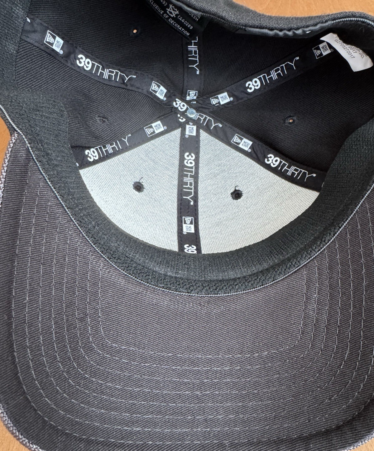 New Era NE701 39THIRTY Ballistic Stretch Fit Cap Black / Charcoal Size ...