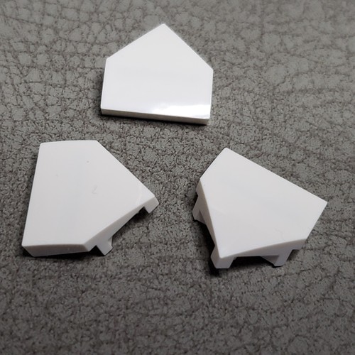 Lego Part 66956 Wedge 2x2 Pointed 75468 White x3 NEW | eBay