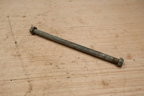 Piper PA23-250 Aztec Nose Gear Axle Bolt 751-372 | eBay