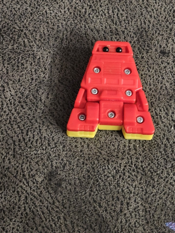 Alpha-Bots Alphabet Transforming Letter A Action Figure Lakeshore Toys ...