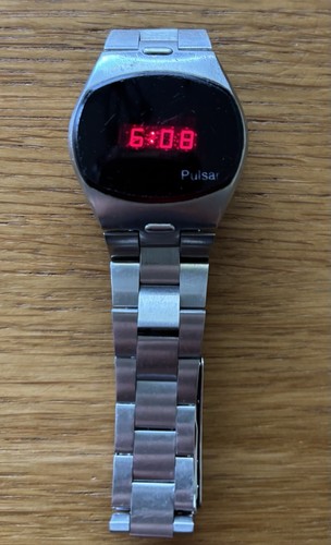 VINTAGE 1975 PULSAR P4 LED Big Time MODULE 401 WATCH With Magnet *Works ...