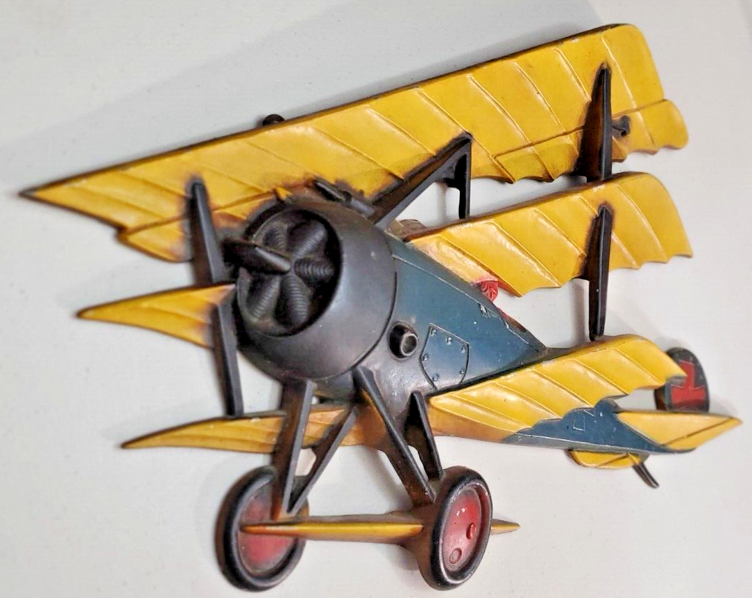 Vintage 70s Sexton Cast IronUSA 1124 Baron Triplane 3 Wing Airplane ...