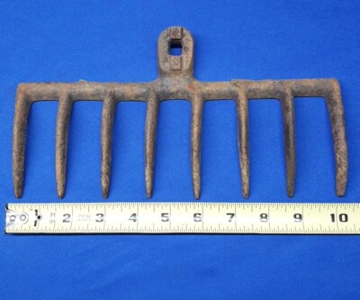 Primitives - Rake Head