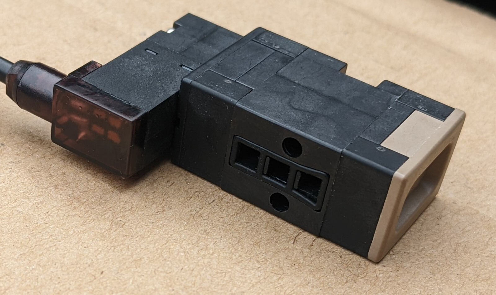 Norgren 11-312E-06-HP F110232 24V 0.85W SOLENOID POPPET VALVE | eBay