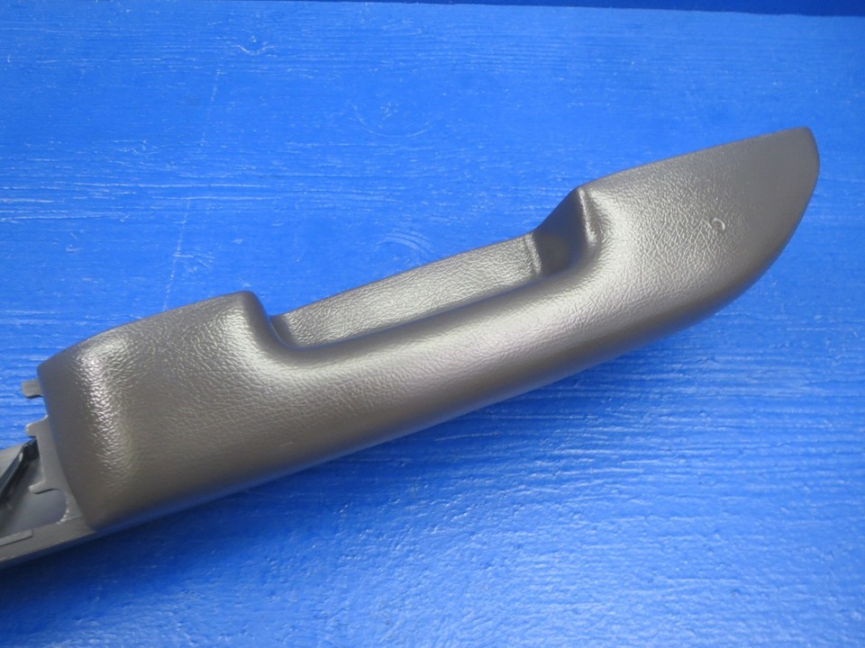 1990-1995 TOYOTA 4RUNNER RIGHT FRONT PASSENGER DOOR PANEL ARM REST GRAY ...