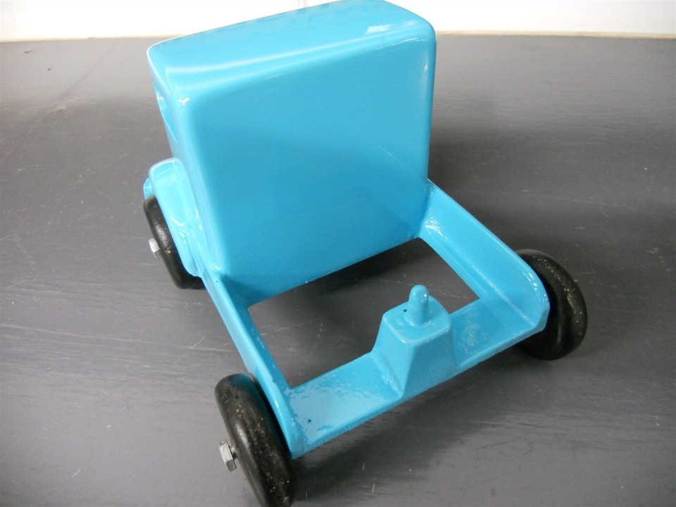 Tuffie toys pre-Smith Miller blue cab 1940s | eBay