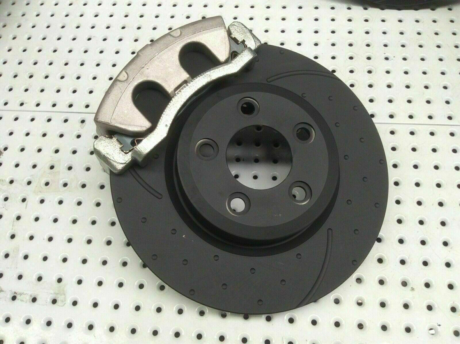 BIG 322mm CALIPER SUPPORTS FORD FALCON FPV BA TO FGX BRAKE UPGRADE ...
