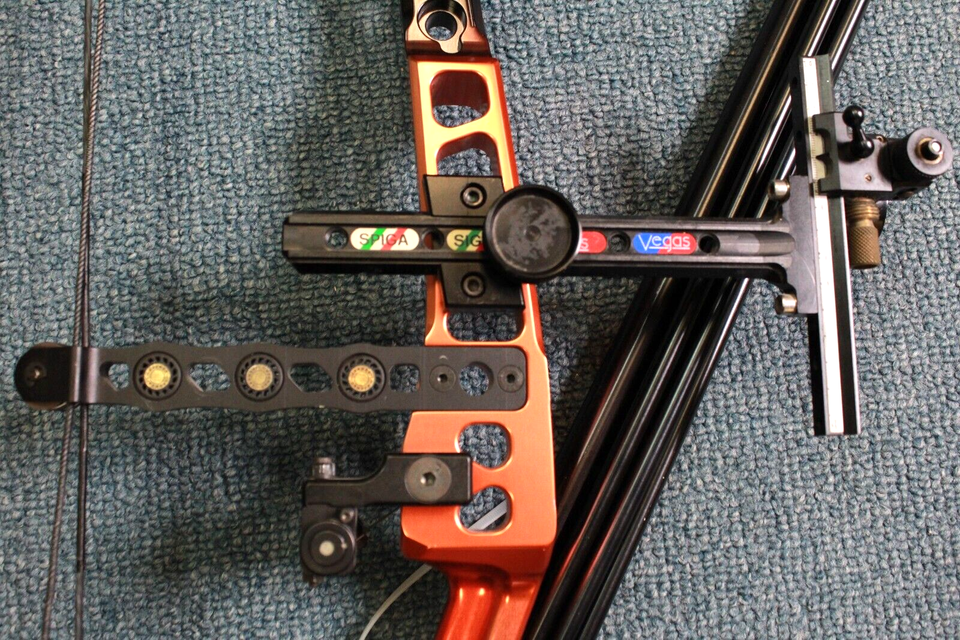 Mathews Conquest Apex RH 30" | eBay