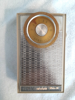 Vintage Rare Beige Zenith Royal 125 All Transistor Portable Radio ...