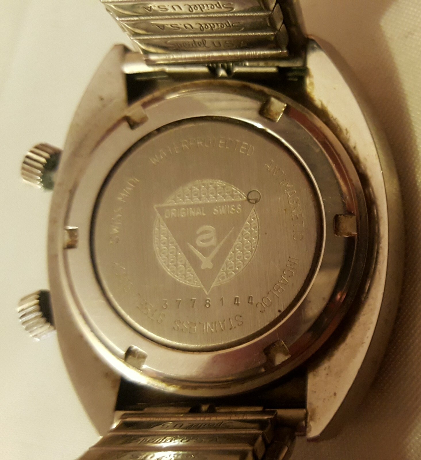 Vintage 1960's Atlantic Travelmate Alarm World Time Automatic ...