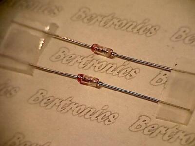OF325 diode axial ( 2pcs. paired for Unigor A43, BBC-Goerz-Metrawatt ...