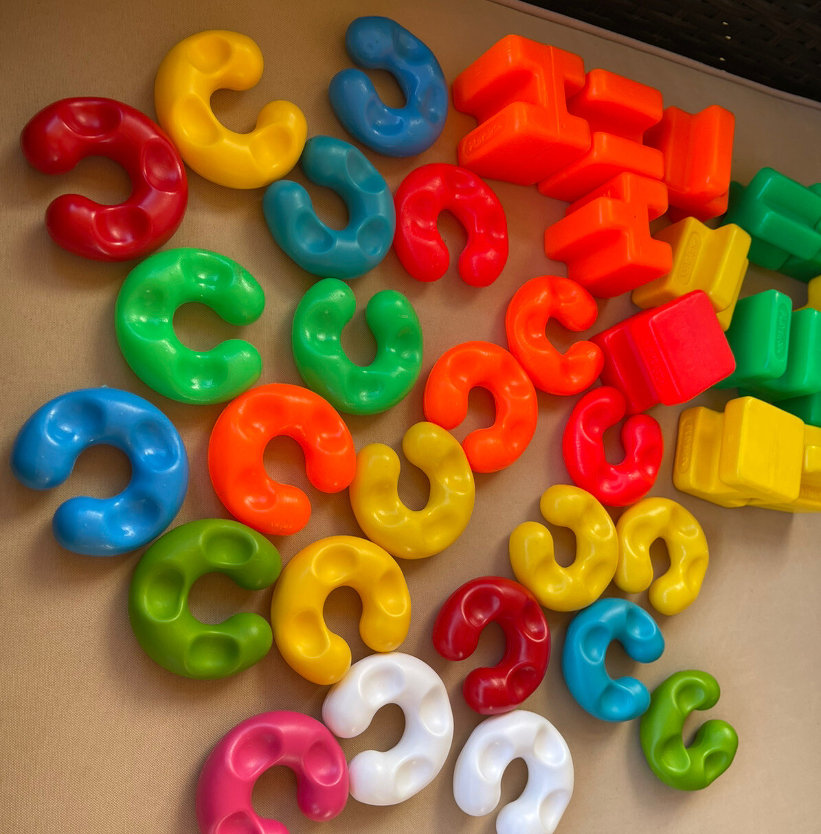 Vintage Playskool Plastic Interlocking Blocks Square & Round 36 Pieces ...