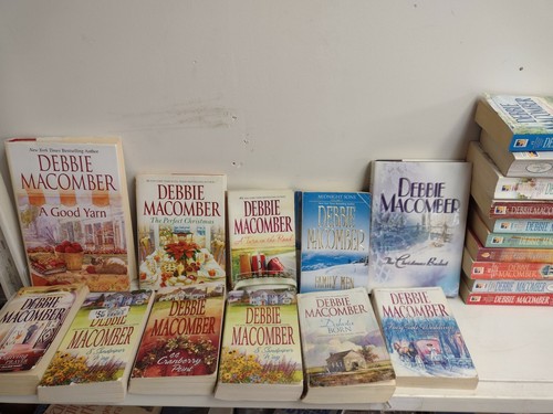 Random Lot of 10 Debbie Macomber Romance UNSORTED Paperback Book MIX | eBay