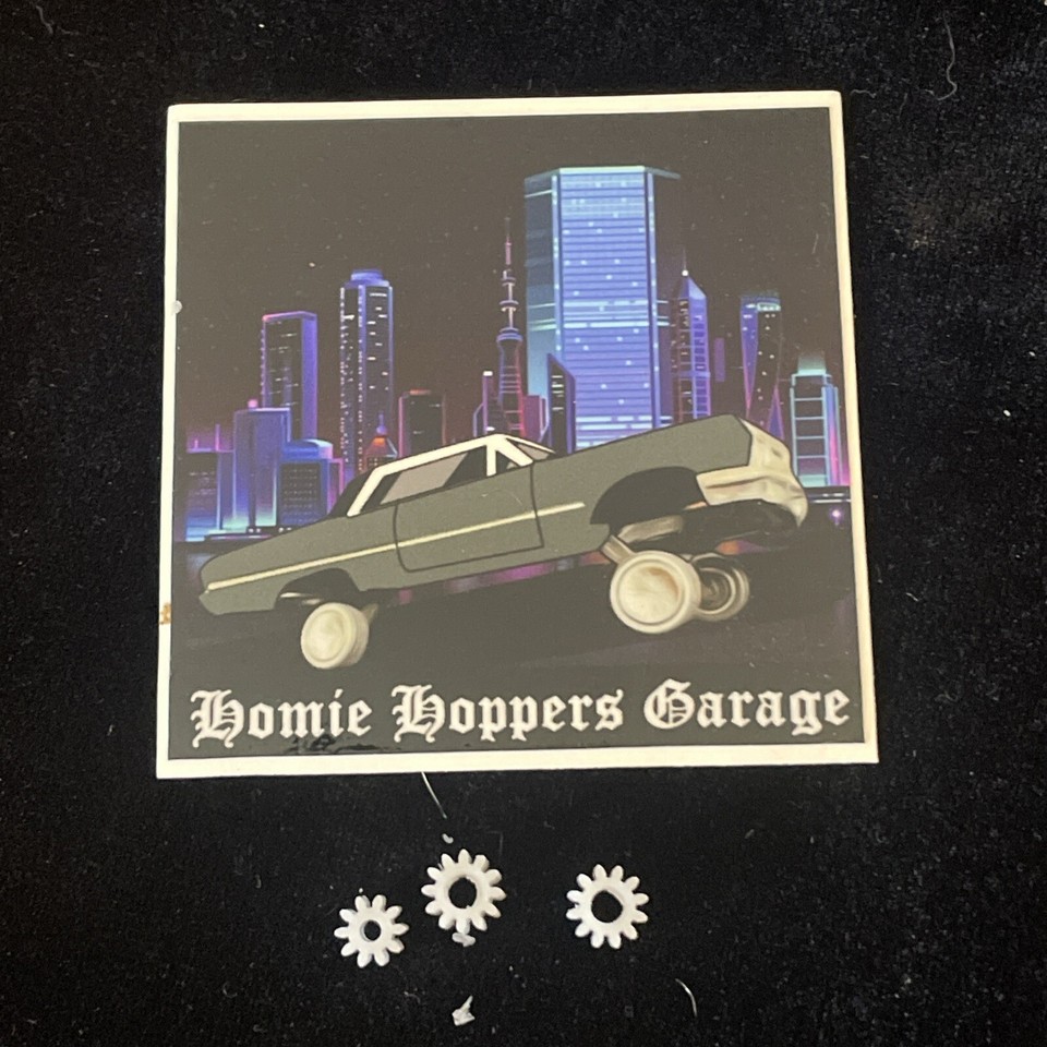 Lindberg Chevy S-10 Lowrider Bed Dancer! 1/22 Model Kit Build n' Play ...