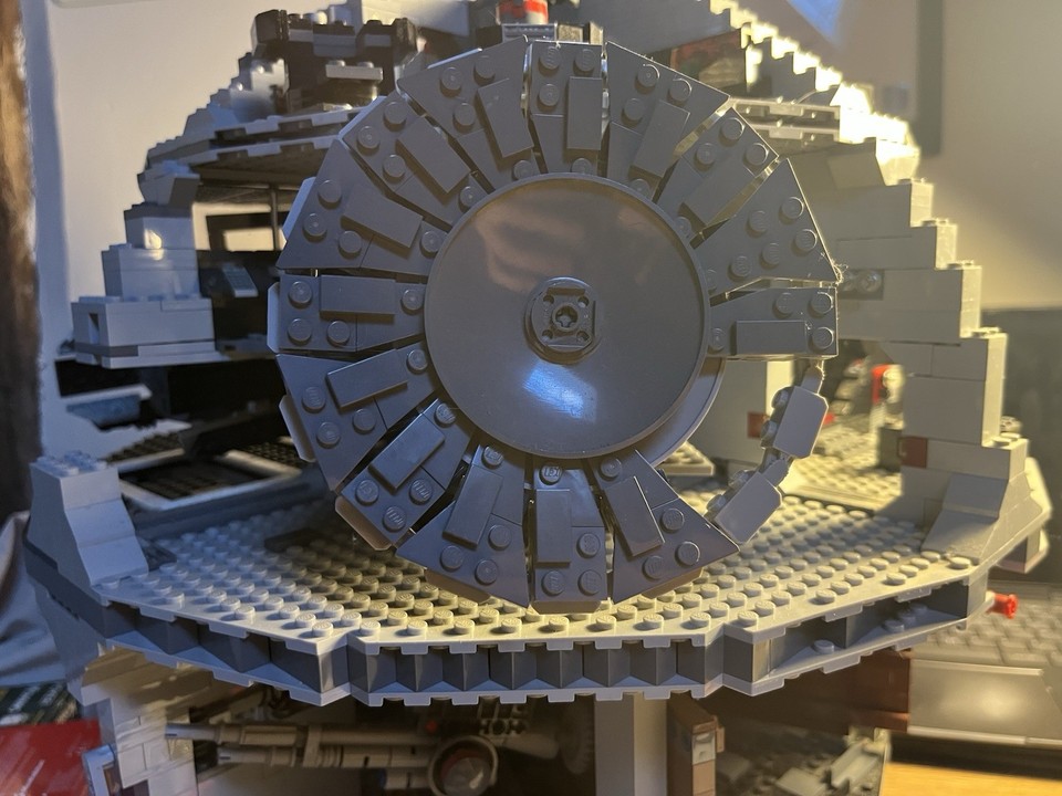 LEGO Star Wars: Death Star (10188) with figures, box and instructions ...