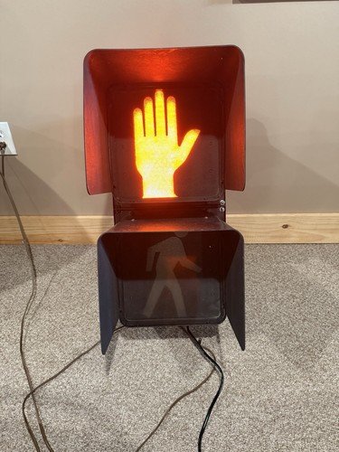 Eagle Pedestrian Crossing Signal Light - Walking -Man /Dont Walk ...