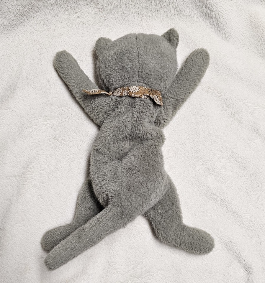 Maileg Plush Kitten Earth Grey Soft Sleeping Kitty Cat Retire Medium ...