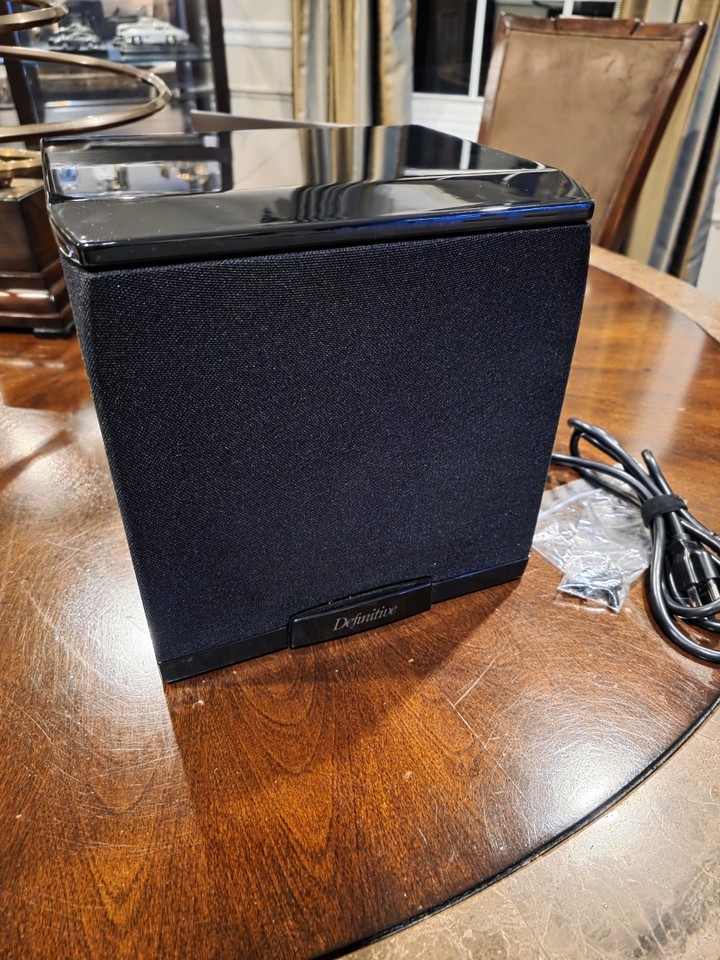 Definitive Technology Supercube 2000 subwoofer! Great condition | eBay