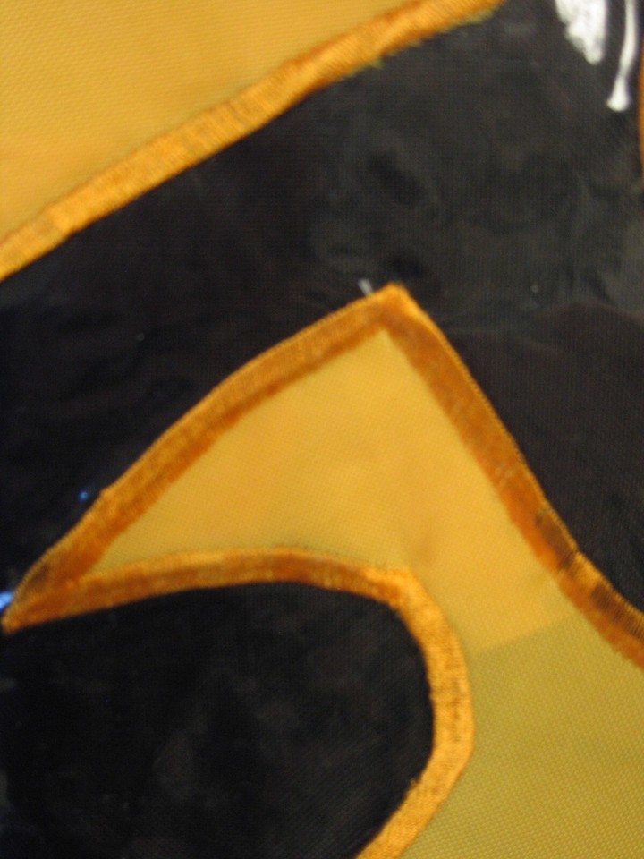 IOWA HAWKEYES 44" X 28" VERTICAL FLAG **BRAND NEW** | eBay