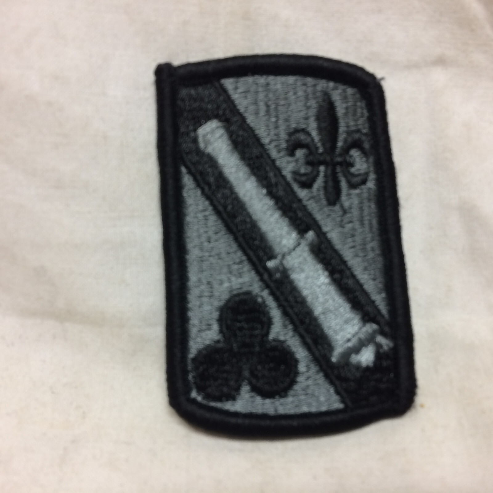 Military Patch Badge Army 42nd Artillery Brigade ACU Hook Loop Back ...