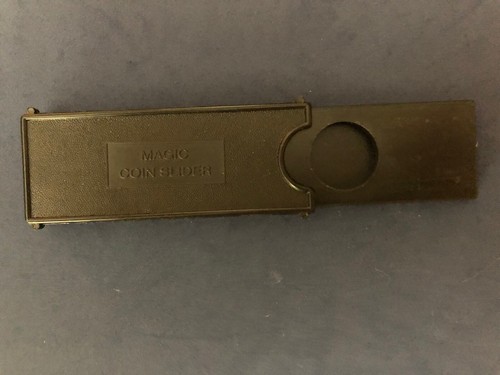 Magic Coin Slide Trick~Close Up Classic Disappearing~Change~Easy to do ...