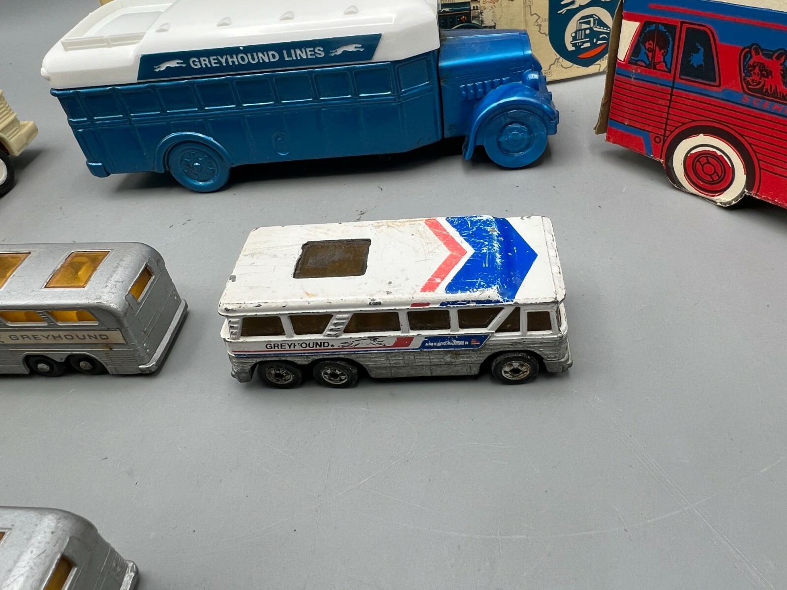 Lot of 6 Toy Buses Greyhound Lesney Hotwheels Animal Crackers Avon ...
