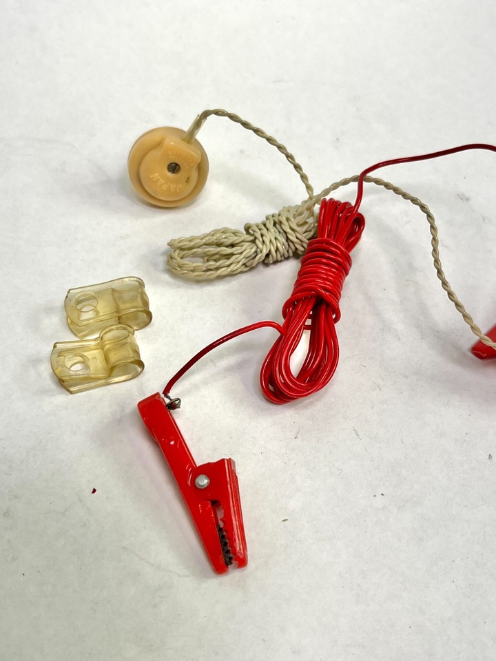 Vintage 1950s Rocket A-1 Tiny Germanium Crystal Radio w/ Box Space Age ...