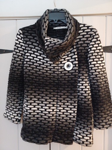 OST Brand Woman's Black & White Sweater Coat Style. SIZE SMALL | eBay