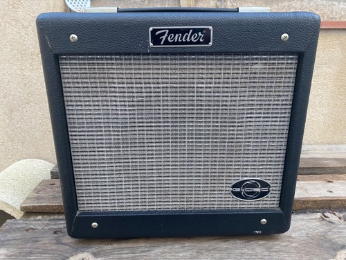 ---FENDER AMPLIFICATEUR GUITARE G DEC JUNIOR TRES BEL ETAT --- | eBay