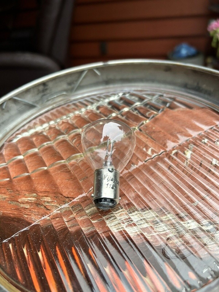 2 LED for UNITED PACIFIC 50-32CP 1188 6V HEADLIGHT BULB 1928-32 FORD ...