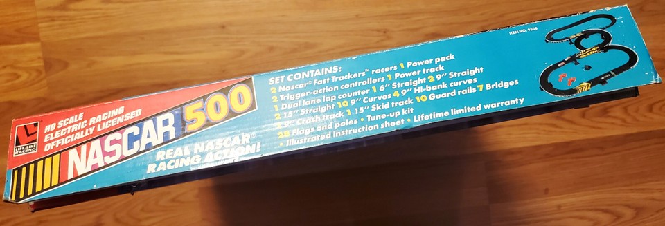 LIFE-LIKE RACING NASCAR 500 SLOT CAR SET #9528 - HO Scale 1995 -2 CARS ...