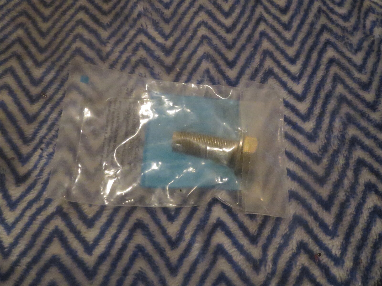 NOS Ford Hardware Enchufe Parte Número E7TZ-7A010-A Nueva | eBay