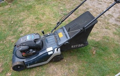 Hayter Spirit 41 Self-Propelled Lawn Mower with Rear Roller and Grass ...
