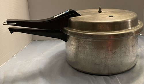 Mirro Deluxe Model Pressure Cooker 6 Quart M-0596-II Made In USA ...