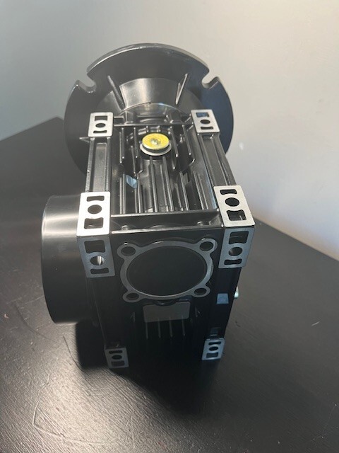 JIE Gearbox JRWND63-56C-BL-D Ratio 40:1 Right Angle Connection 56C NEW ...