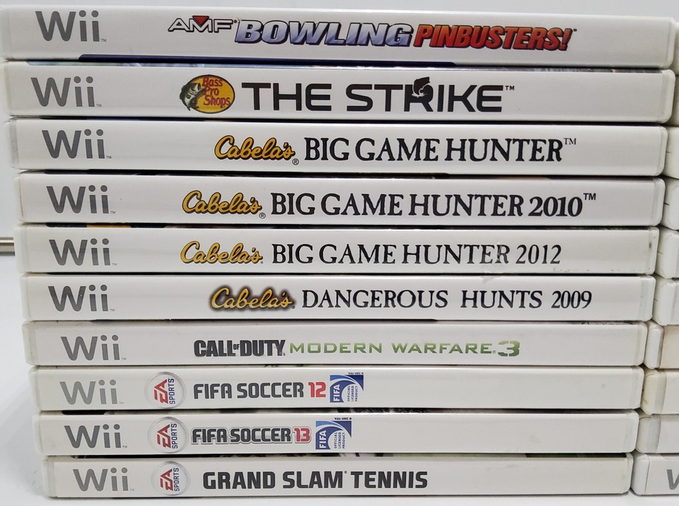 Lot of 20 Nintendo Wii Games Cabelas Hunting Rapala Fishing Sports CIB ...