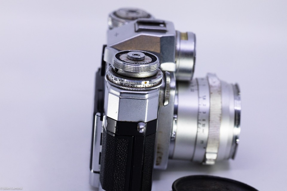 zeiss contarex Bullseye camera with 50mm planar f2 lens C1E | eBay