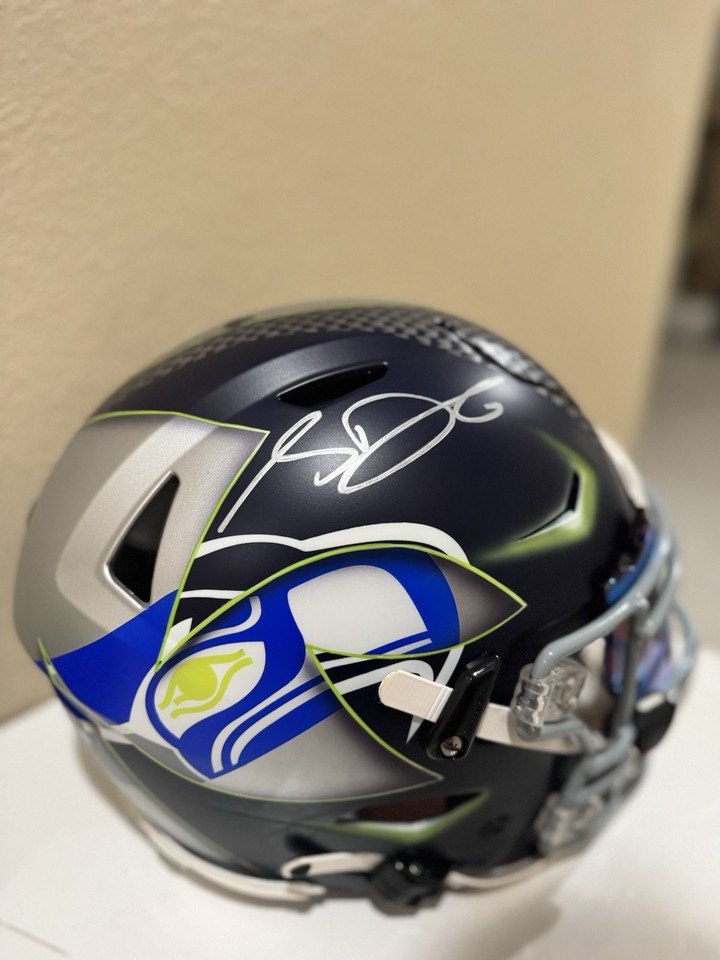 Super Bowl champ Sam Darnold Autographed Custom Full Size Speed Flex ...