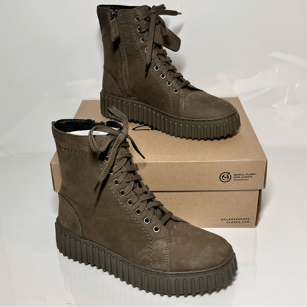 Clarks Torhill Rise Leather Lug Lace-Up Ankle Boot Size: 7 | eBay