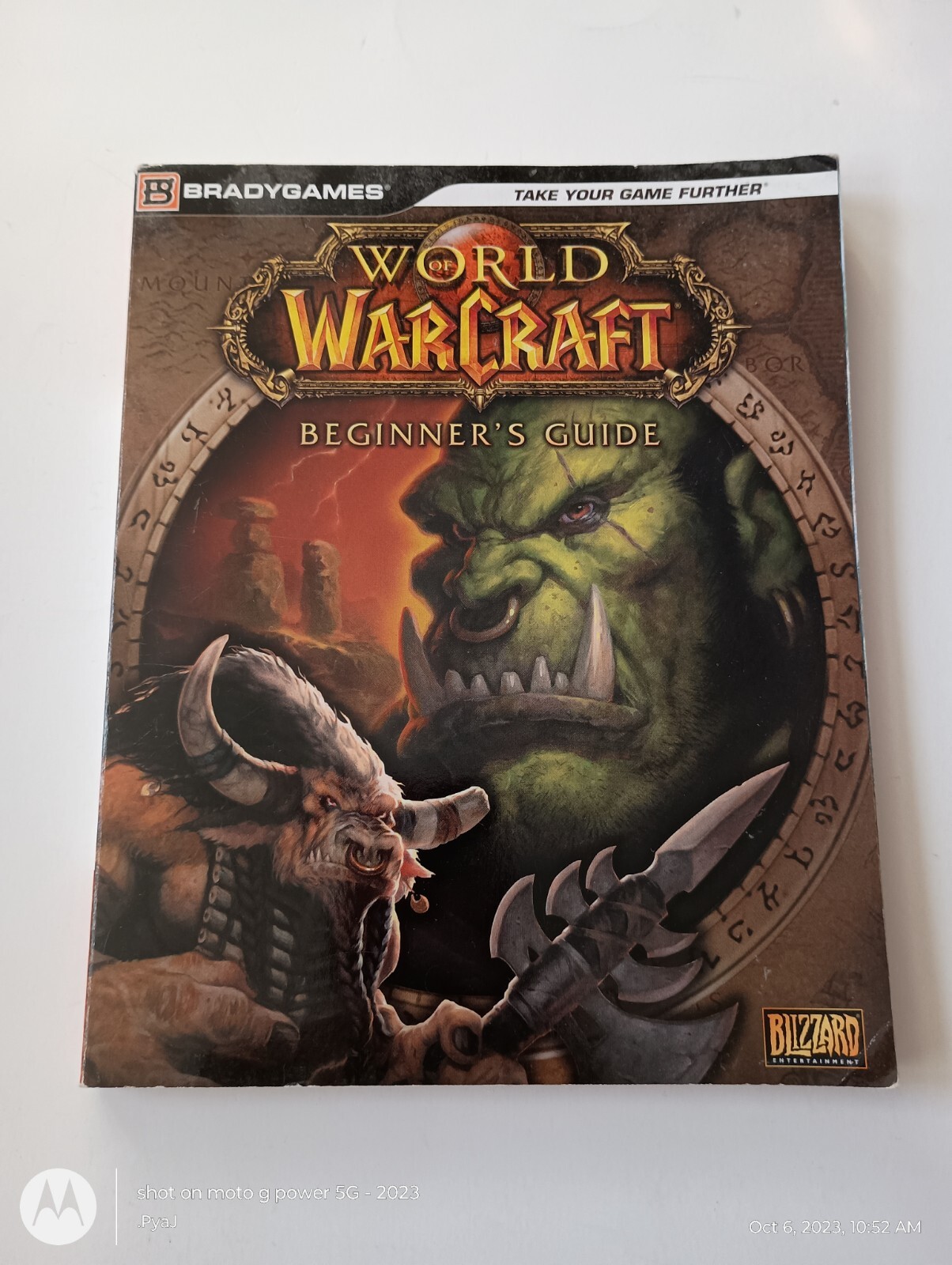 World of Warcraft Beginner's Guide Book Battle Chest Blizzard Ent 2011 ...