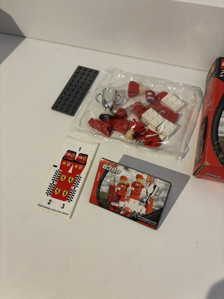 LEGO 8389 Racers 2004 Ferrari M. Schumacher & R. Barrichello Podium Set ...