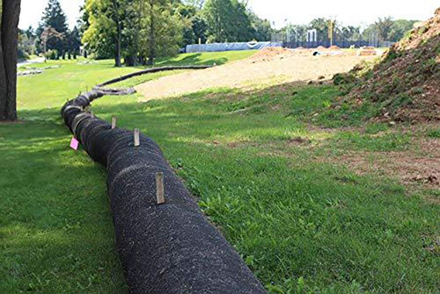 Home and Country USA Silt Sock Sediment and Erosion Control Fabric -18 ...