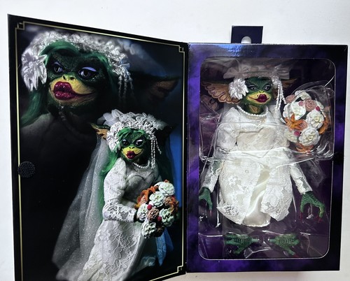 Neca Gremlins 2 Ultimate Wedding Dress Greta Figure SDCC 2022 Exclusive ...