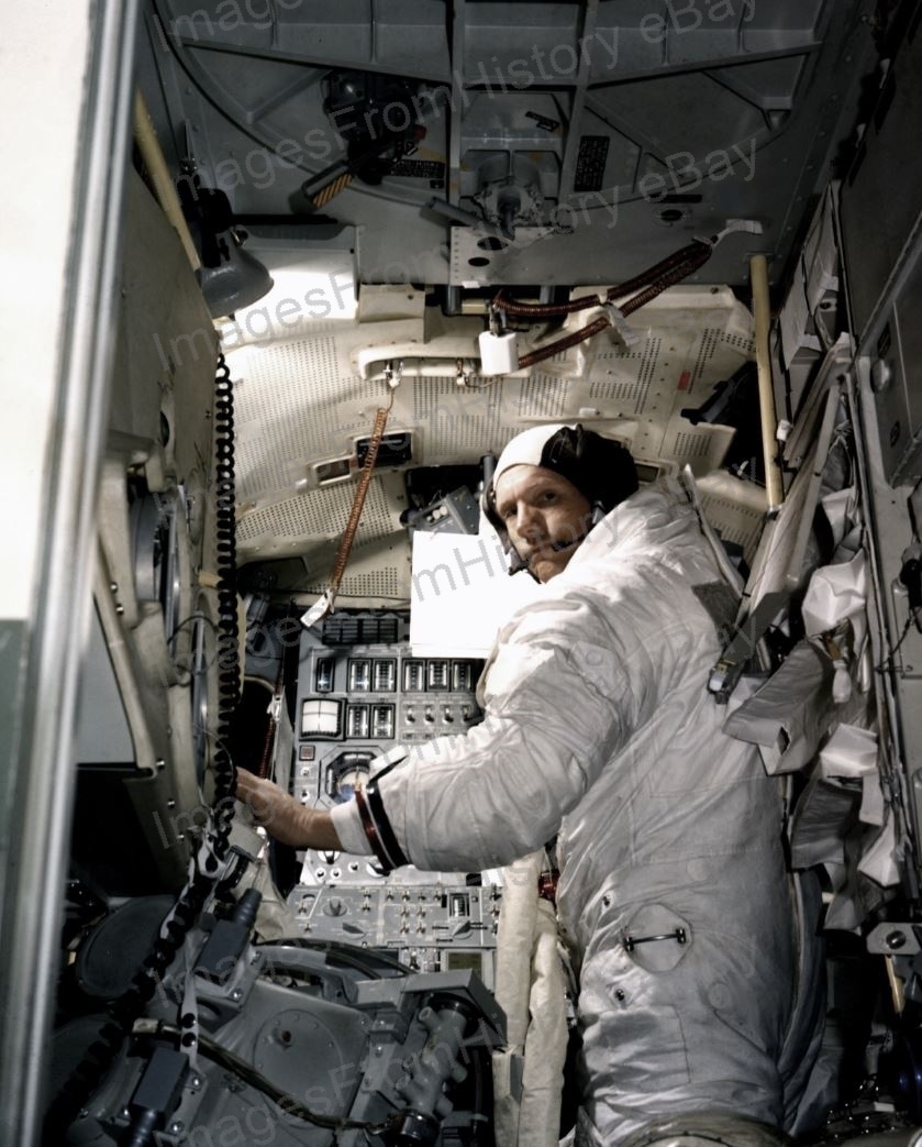 8x10 Print NASA Apollo 11 Neil Armstrong Lunar Module Simulator #AP11 ...