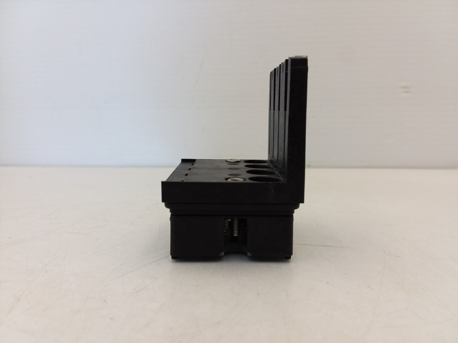 SMC VMPA2-MP-EMM-2 ELECTRONIC MODULE WITH MODULAR MULTI-PIN PLUG ...