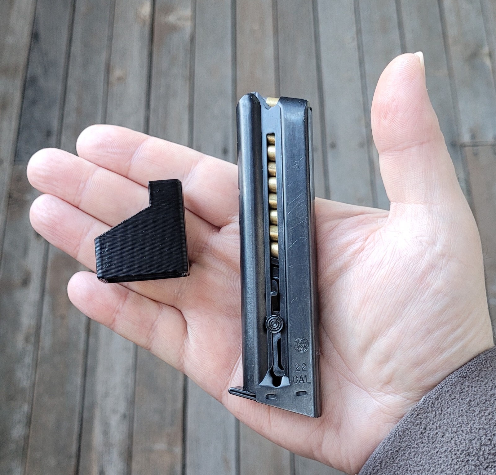 Thumb Saver magazine Loader for S&W 41, 422, 622, 2206 Magazine .22 LR ...